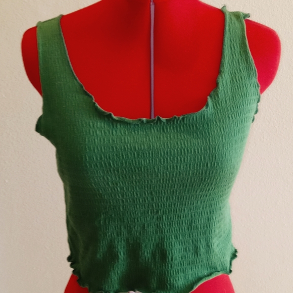 Source Unknown | Tops | Preowned Used Green Strechy Tank Sm | Poshmark